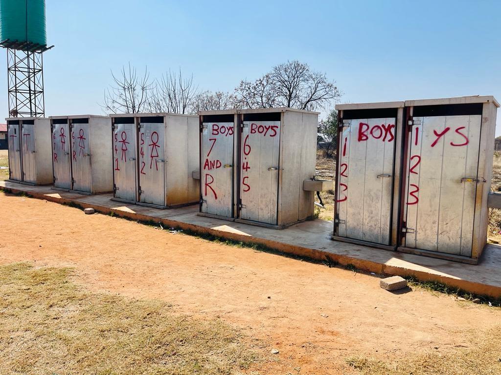 MZANSI PIT TOILET HORROR!